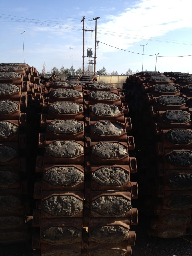 T-142 TRACK SHOE,VEHICULAR - NSN: 2530-00-150-5897 - Defenco S.A.